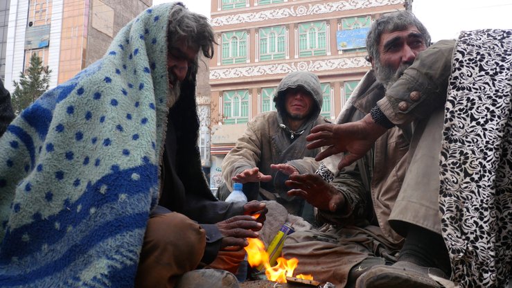 Herat drug addicts seek help in cold winter